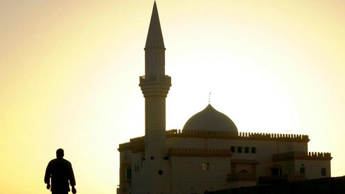 Iranian Police Seize 100,000 Fake Pilgrim Visas for Annual Shia ...